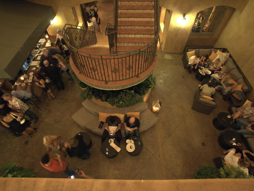 Dio Deka – Fine Hellenic Cuisine